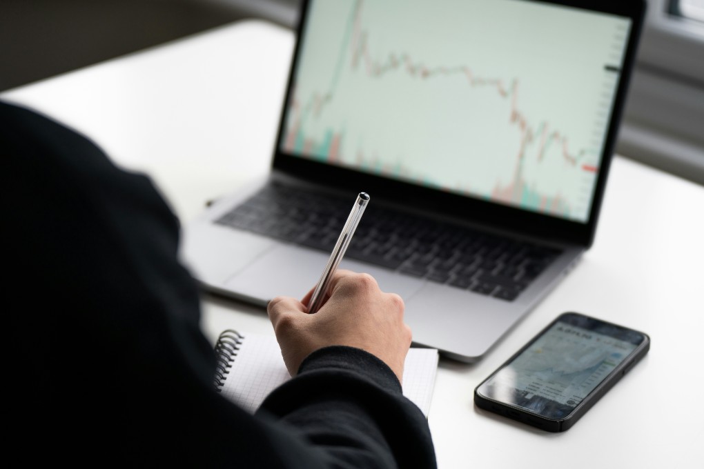 How To Start Investing In Stocks - A Quick Guide - Kate's Creative Space