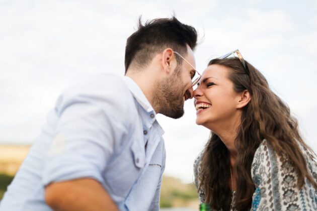 Telling a Guy He Looks Good: A Guide for Women - Kate's Creative Space